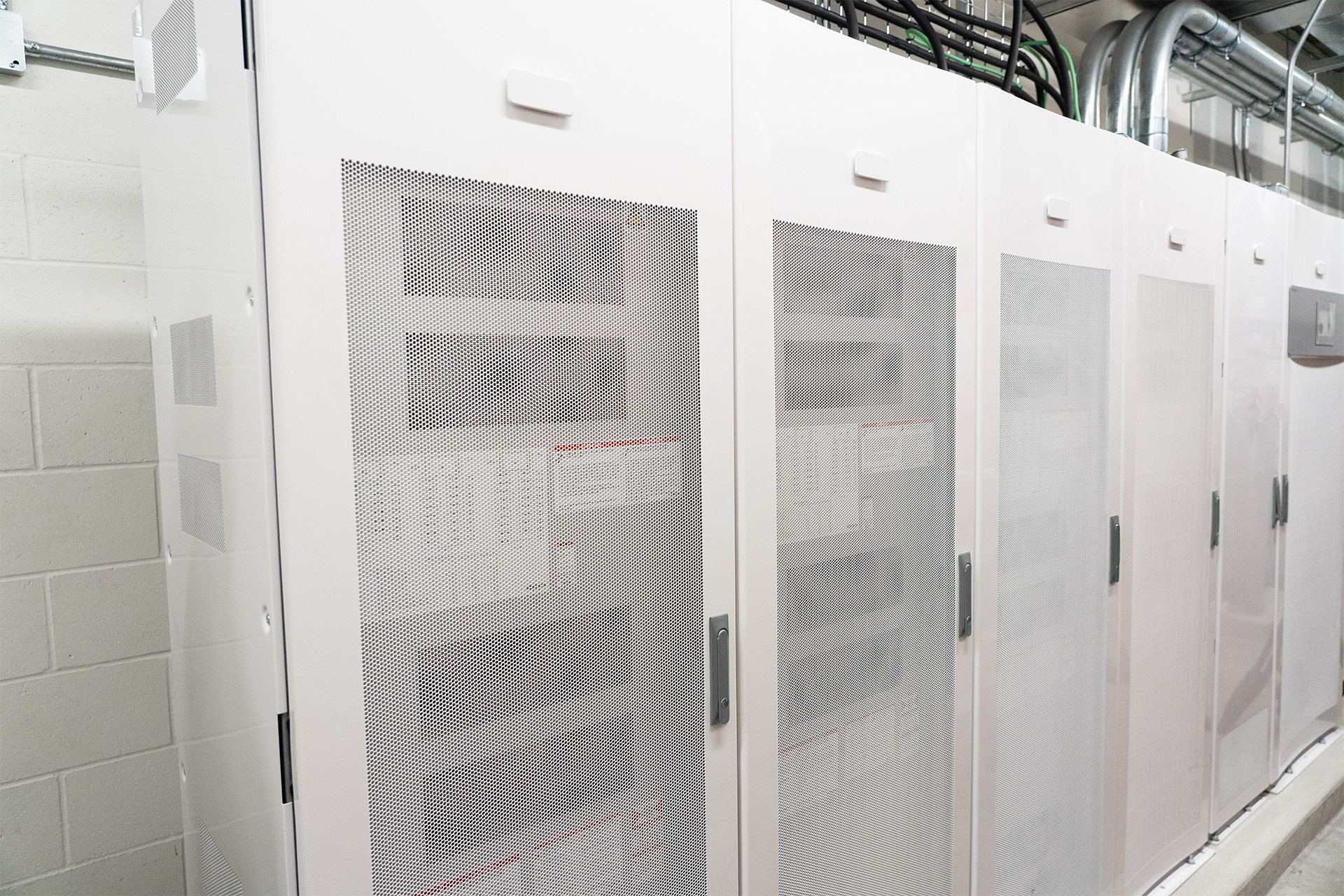 Understanding Uninterruptible Power Supply (UPS) Systems - Houle